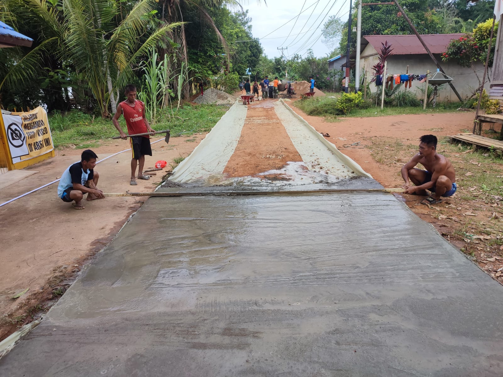 Proyek Jalan Desa Beton, Solusi Infrastruktur Kuat dan Tahan Lama untuk ...